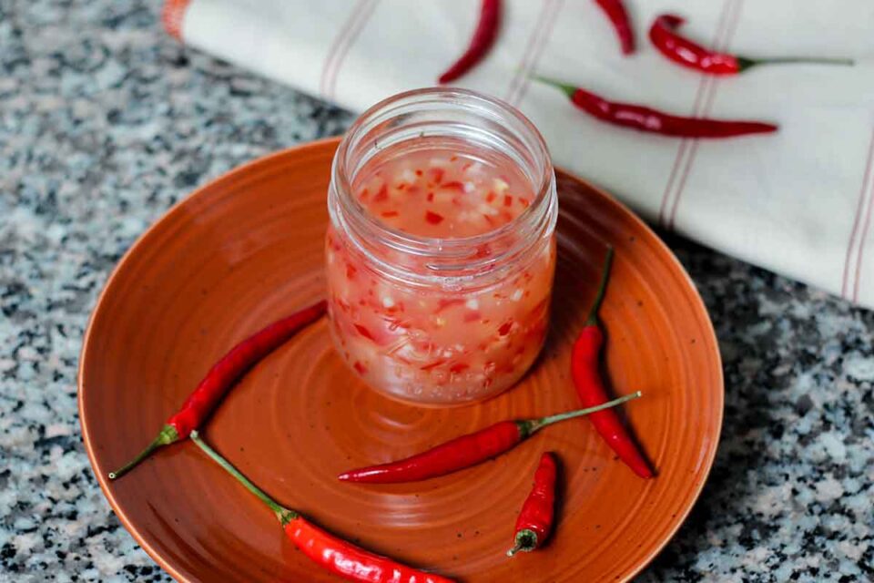 Easy Fresno Hot Sauce Recipe - Pepper Geek