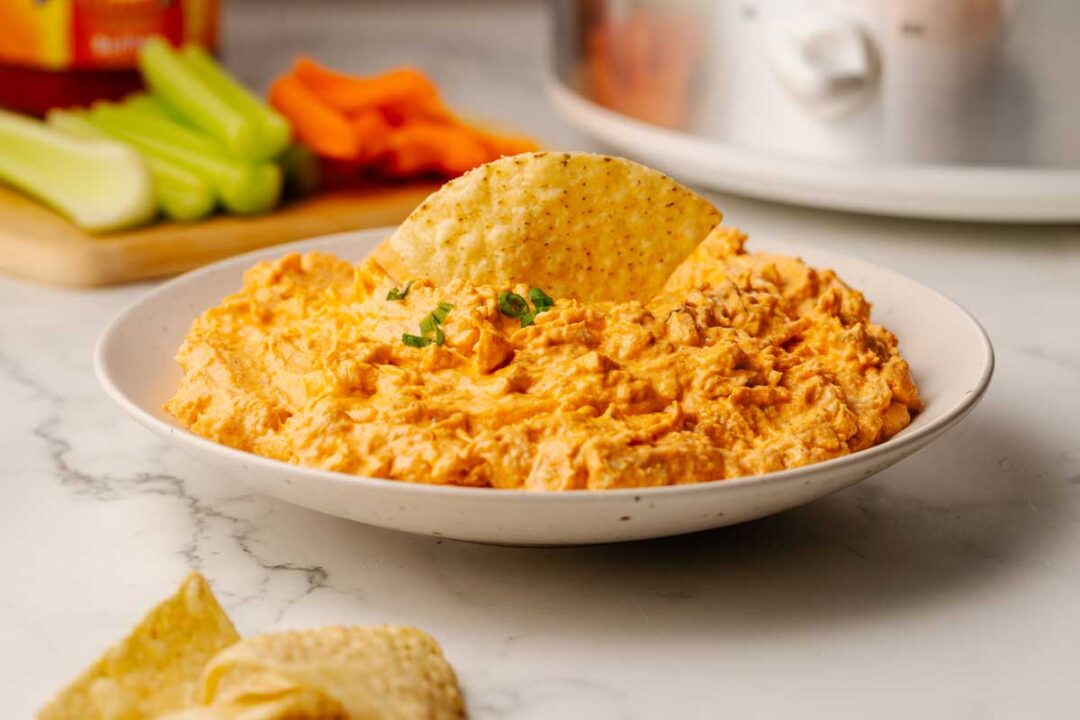 Simple Slow Cooker Buffalo Chicken Dip 5 Ingredients Pepper Geek