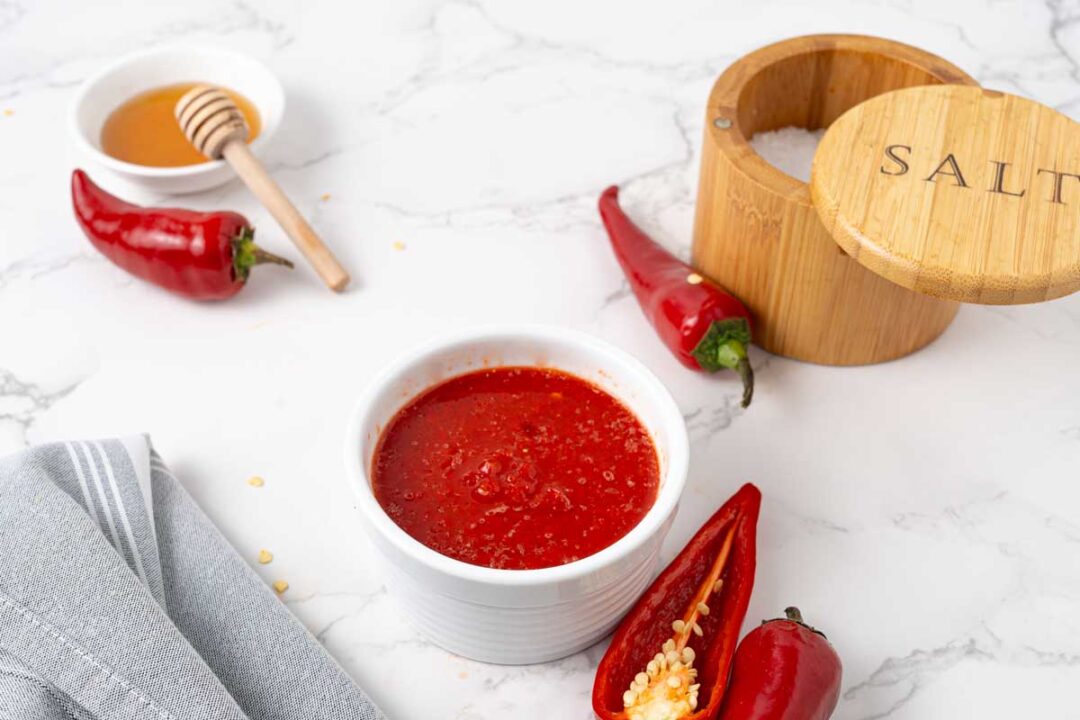 Homemade Sriracha Sauce Recipe - Pepper Geek Homemade Sriracha Sauce Recipe - Pepper Geek